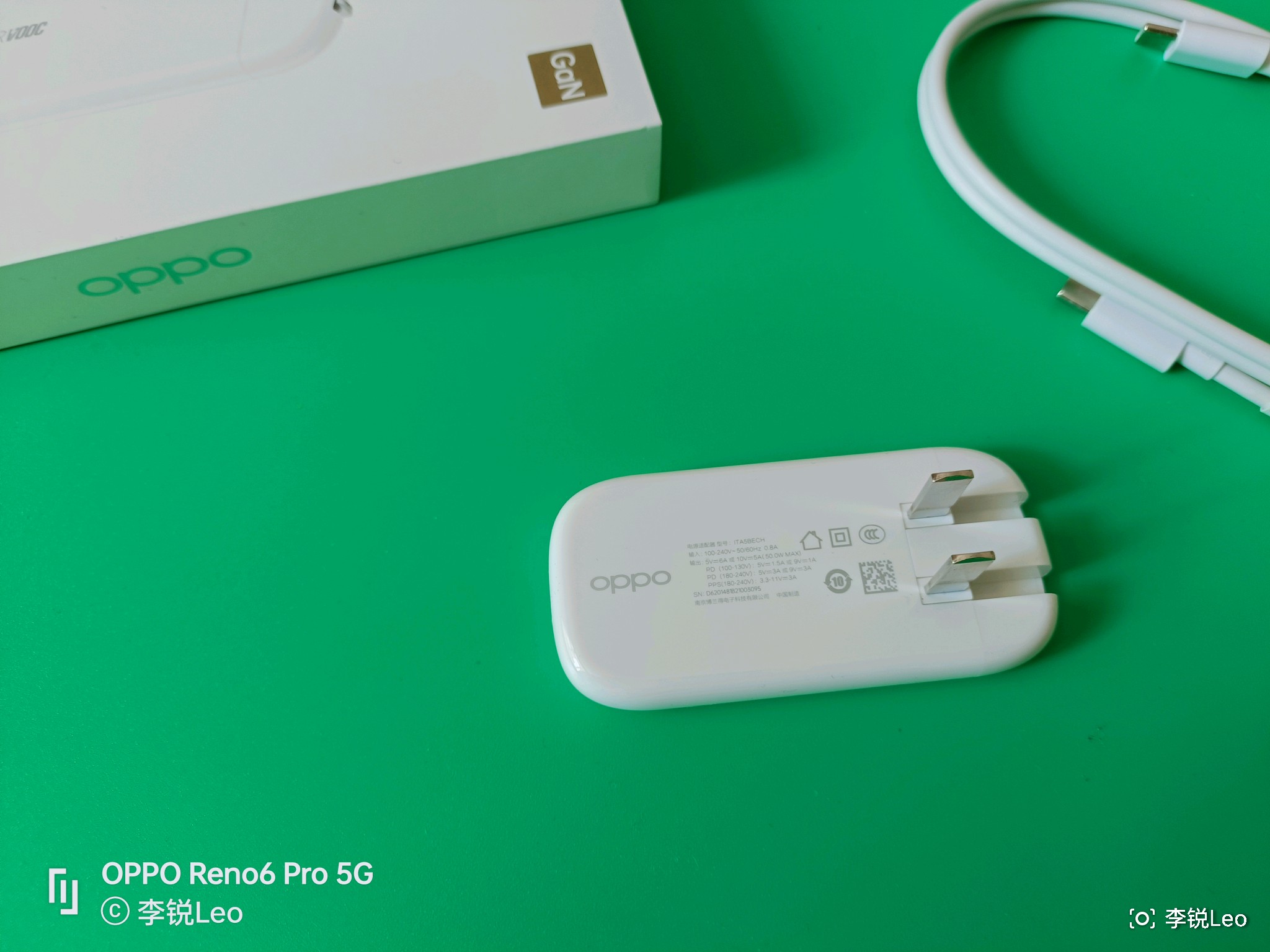 【开箱体验】OPPO 50W超闪“饼干”充电器开箱_帖子_OPPO手机官方社区